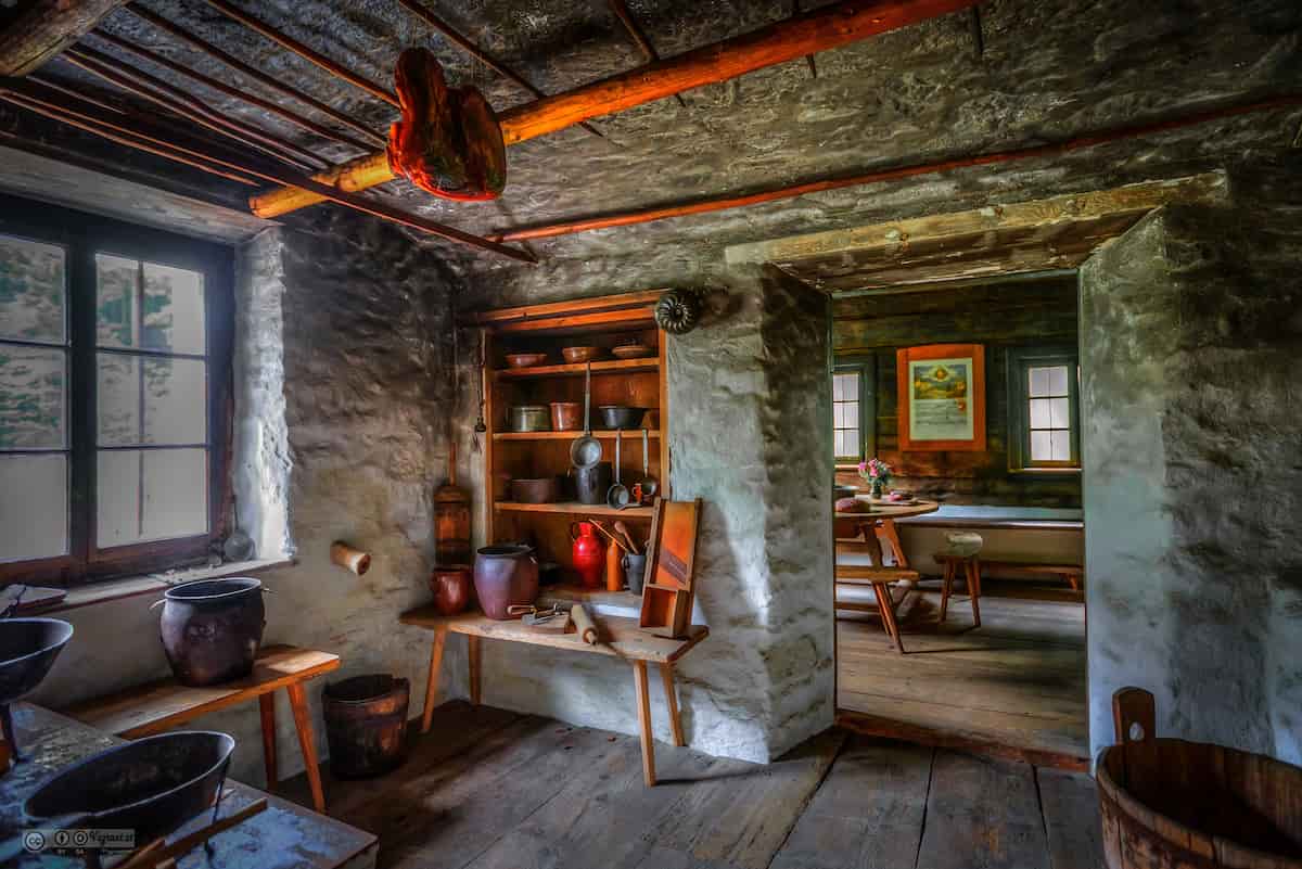 Small Kitchen Extension Ideas For 2022: Types and Layout